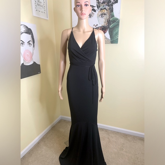 Michael Costello | Dresses | Nwt Michael Costello X Revolve Maxi Dress ...